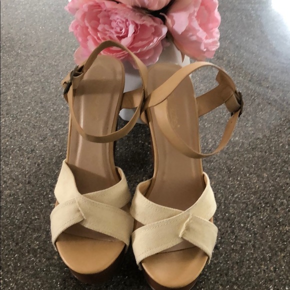 Shoes | Super Hot Two Tone Platform Sandals | Poshmark
